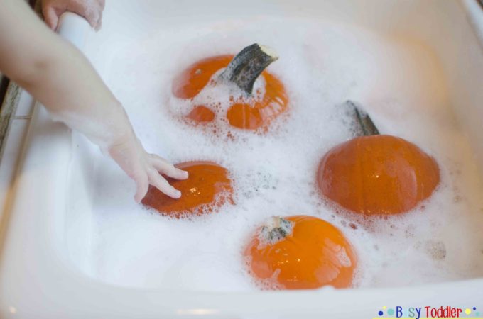 Pumpkin Bath - Busy Toddler