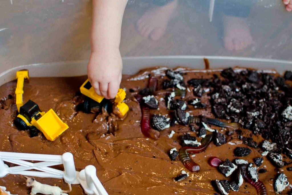 Edible Mud Sensory Play - Busy Toddler