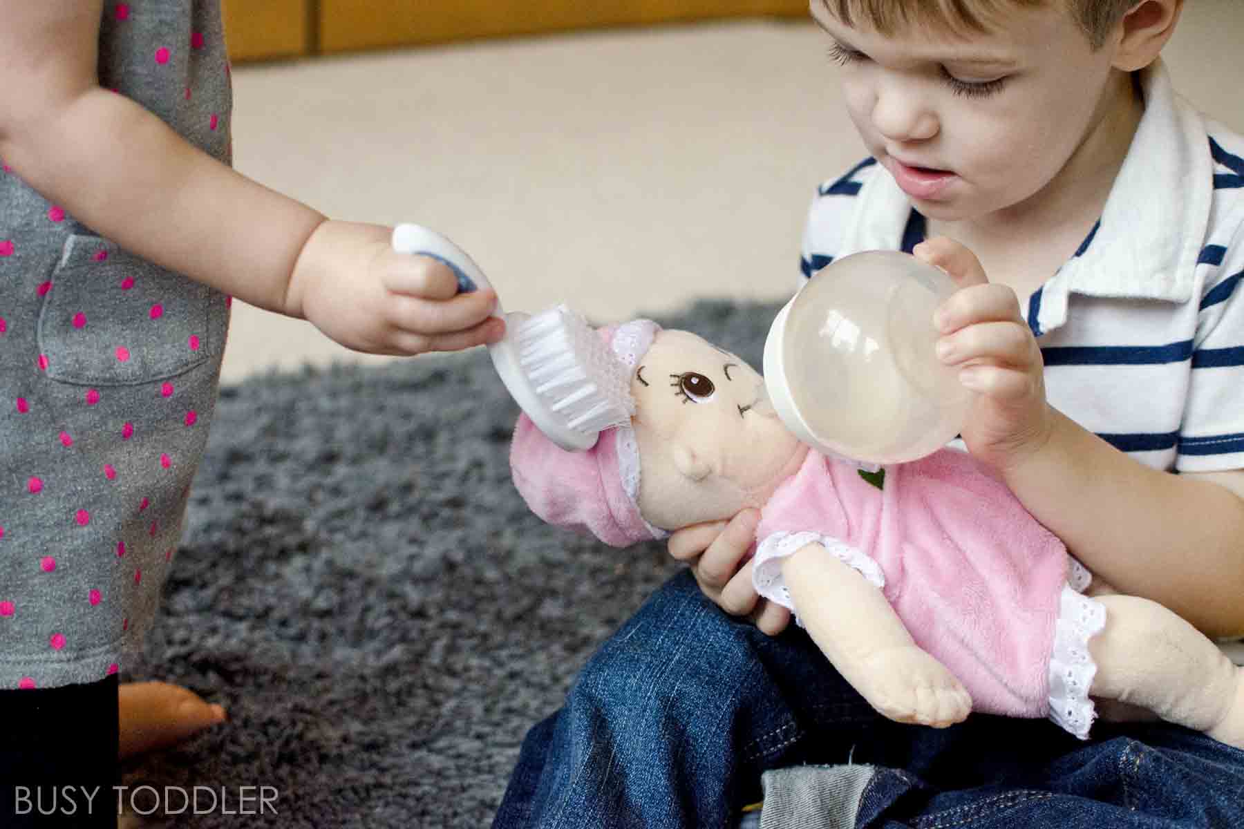 5 Tips For Pretend Play With Toddlers Busy Toddler