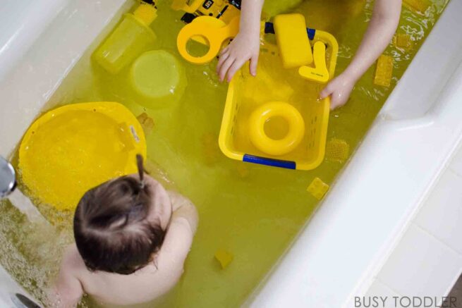 Color Bath Toddler Activity (so easy!) - Busy Toddler