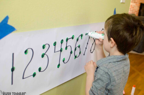 Easy Counting Activity for Preschoolers - Busy Toddler