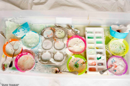 Making Potions: Science Experimenting - Busy Toddler