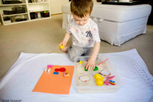 Matching Pairs: An Easy Sensory Activity - Busy Toddler