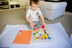 Matching Pairs: An Easy Sensory Activity - Busy Toddler