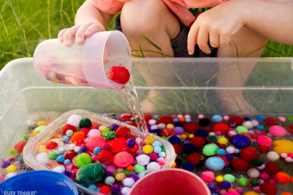 Pom Pom Water Play - Busy Toddler