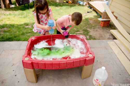 How to Make a Science Table - Busy Toddler