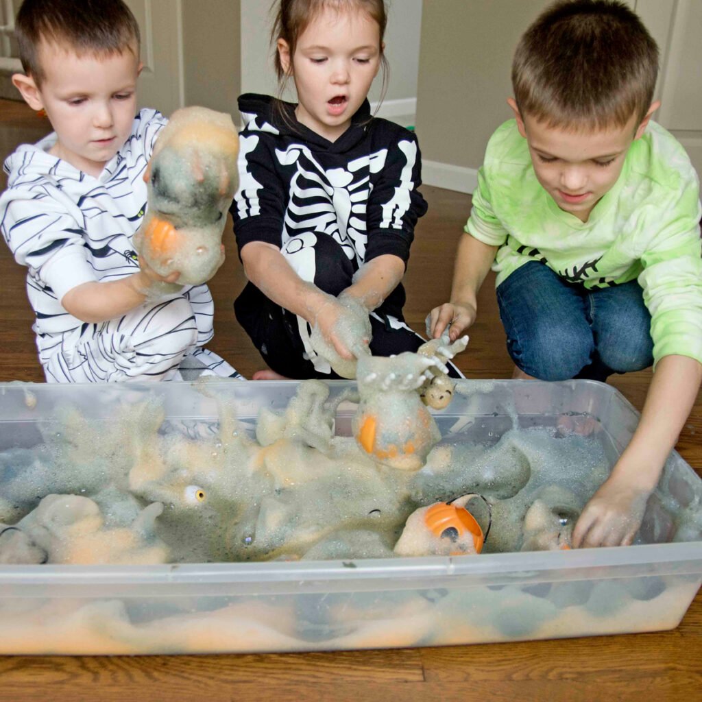 Browse Hundreds of Busy Toddler Activities - Busy Toddler