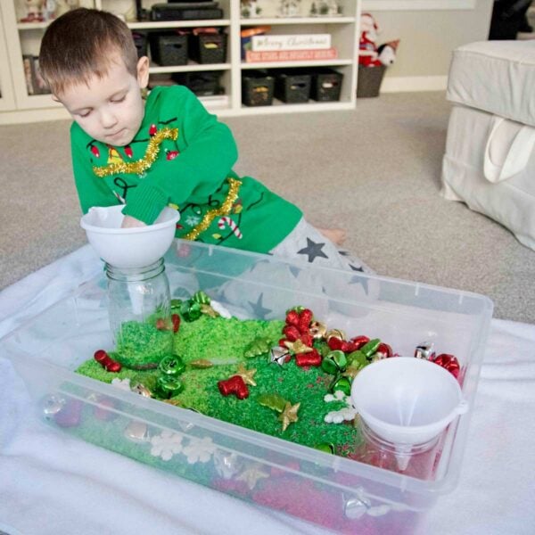 Christmas Sensory Bin - Busy Toddler