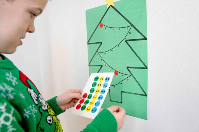 Christmas Addition Activity - Busy Toddler