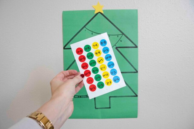 Christmas Addition Activity - Busy Toddler