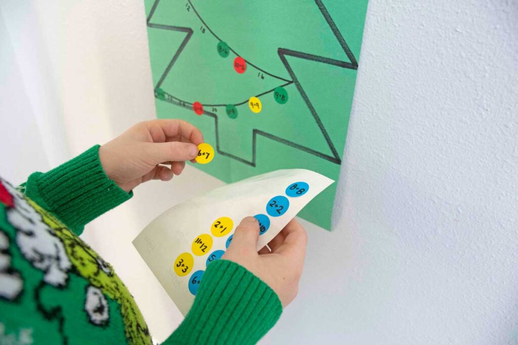 Christmas Addition Activity - Busy Toddler