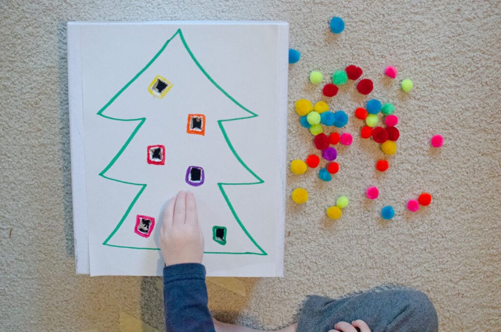 Christmas Pom Pom Push - Busy Toddler