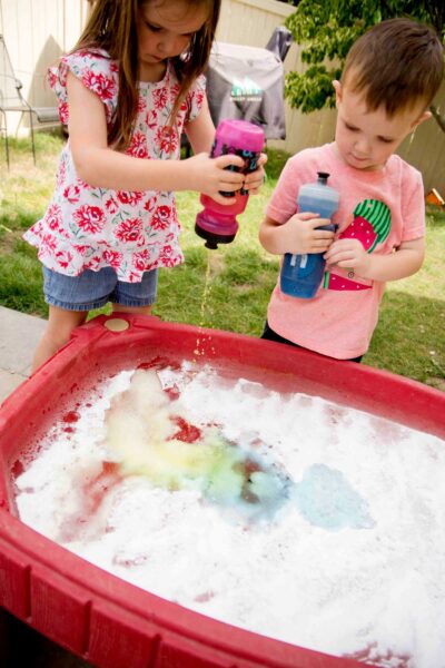 How to Make a Science Table - Busy Toddler