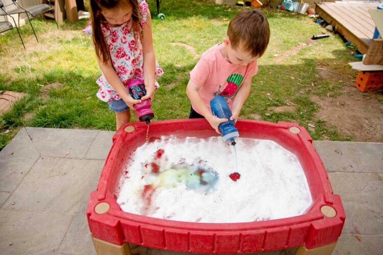 How to Make a Science Table - Busy Toddler