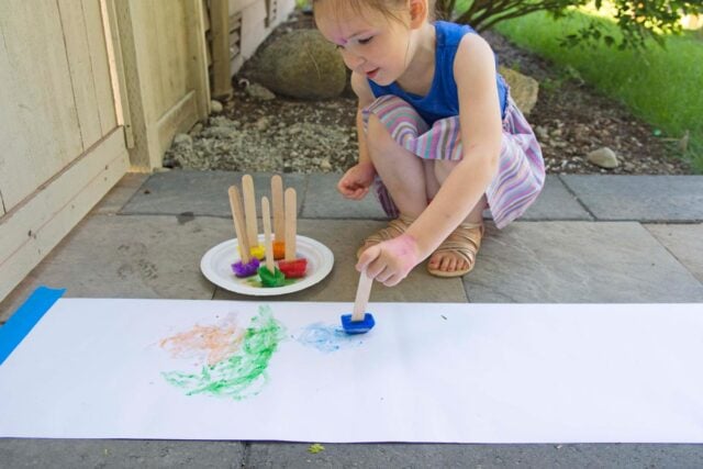 Frozen Paint Summer Activity - Busy Toddler